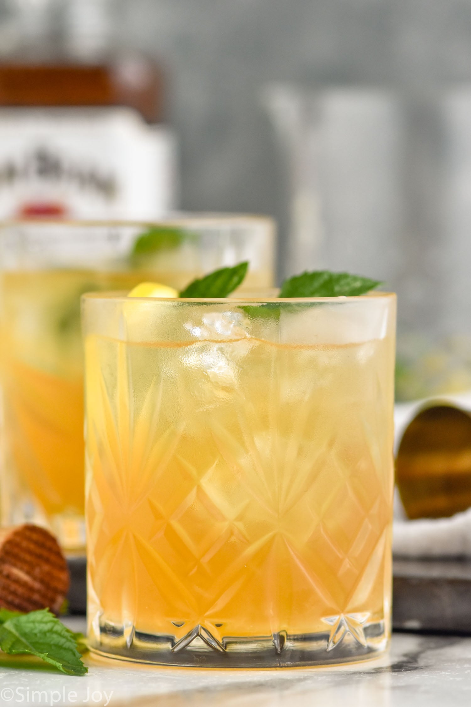 Whiskey Smash - Simple Joy