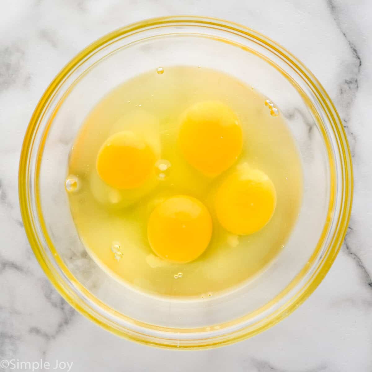 How to Make Scrambled Eggs - Simple Joy